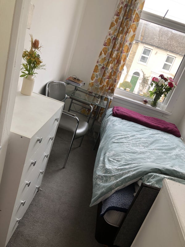 'A semi double room for a single person' Room to Rent from SpareRoom