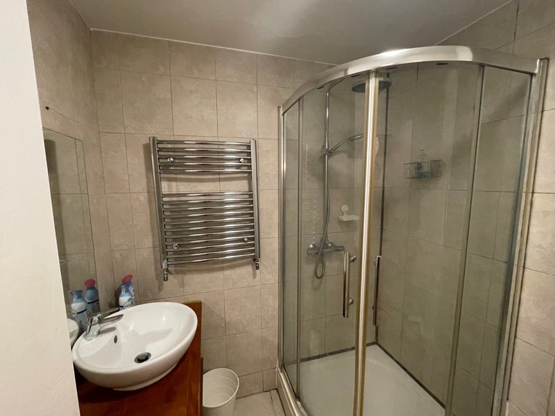 '2 bed flat' Room to Rent from SpareRoom