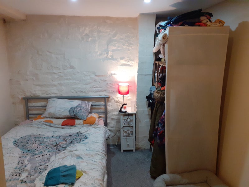 'Self-contained basement apartment' Room to Rent from SpareRoom