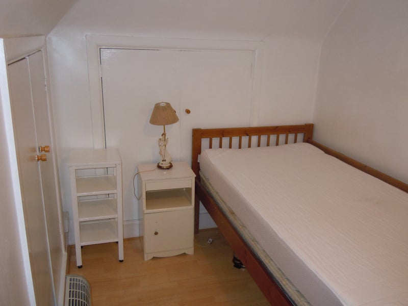 ' Single Room to let in West Ealing' Room to Rent from SpareRoom