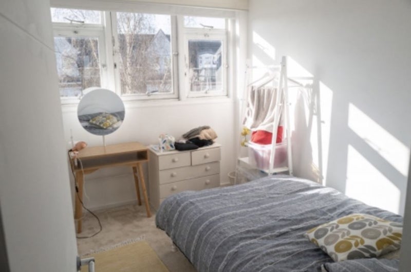 'Lovely room ner battersea park for short term let' Room to Rent from ...