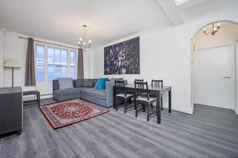 'TWO Bedroom Flat In Marble Arch' Room to Rent from SpareRoom