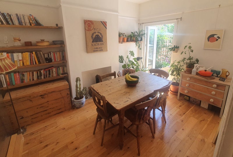 'Lovely little room in characterful house' Room to Rent from SpareRoom