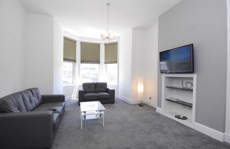 'Student large En suite rooms ' Room to Rent from SpareRoom