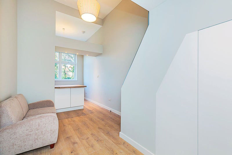'Amazing Mezzanine Studio Flat Hampstead (Inc. Some' Room to Rent from ...