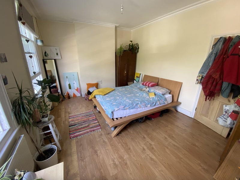 'Spacious double bedroom in Archway for rent.' Room to Rent from SpareRoom