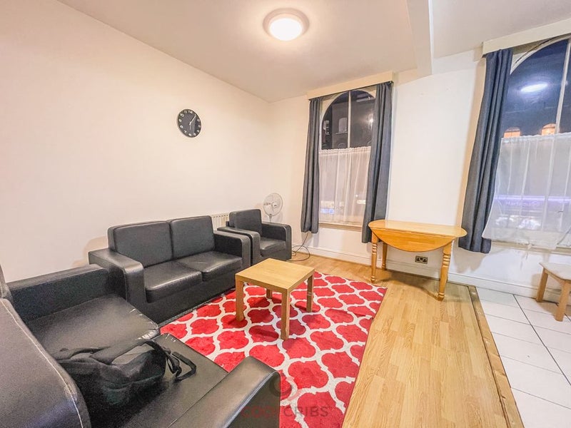 '1 bed in Elgin Avenue, Maida Vale, London, W9' Room to Rent from SpareRoom