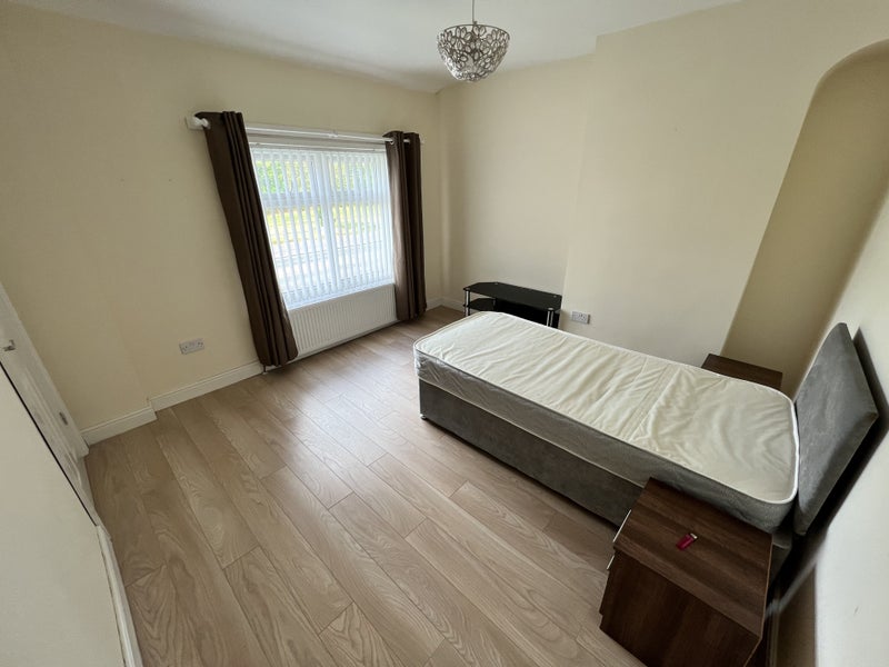 'Double rom for one person' Room to Rent from SpareRoom