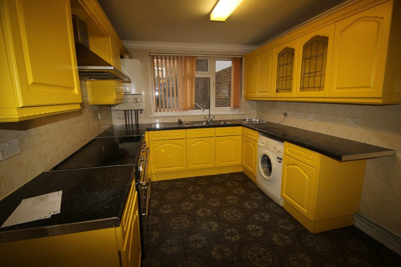 'Room in Limehouse, Lipton Road.' Room to Rent from SpareRoom