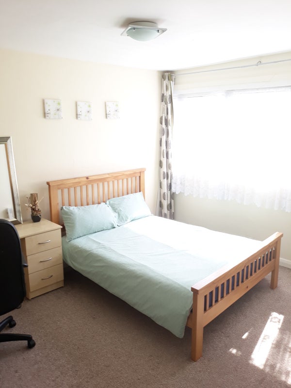 'Large Double Room To Let' Room to Rent from SpareRoom