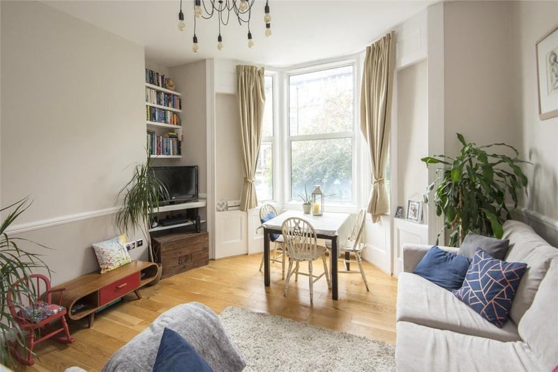 'Double room in beautiful Victorian conversion ' Room to Rent from ...