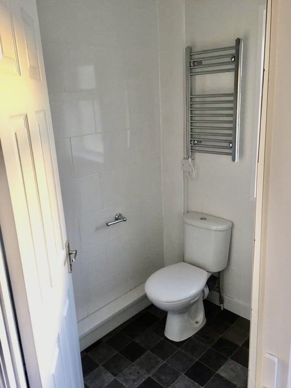'1 Bed Flat - Swindon ' Room to Rent from SpareRoom
