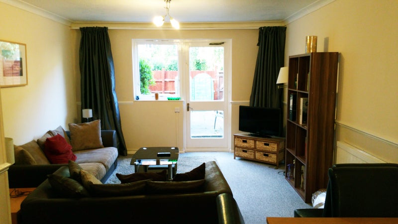 'Male required for Large double room Kennington' Room to Rent from ...