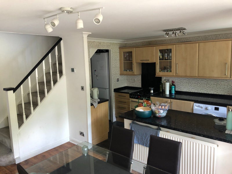 '2 Rooms Available in Stunning Bermondsey House ' Room to Rent from ...