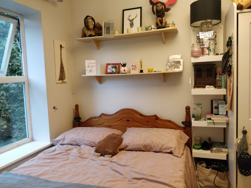 'Room available in very nice flat in Surbiton' Room to Rent from SpareRoom