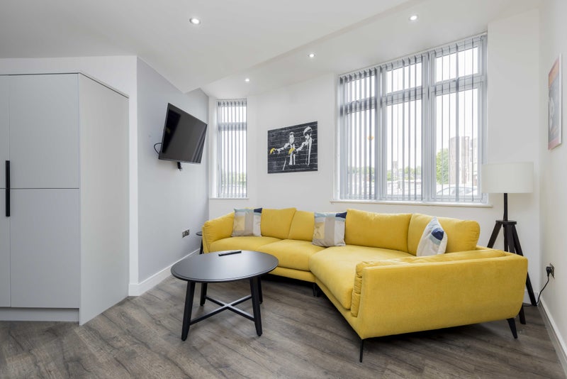 'Liverpool Road - Double Ensuite Room' Room to Rent from SpareRoom