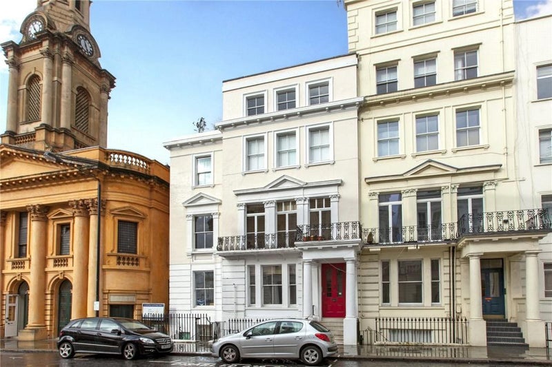 'Lovely 1 bed flat close Notting Hill - W11' Room to Rent from SpareRoom