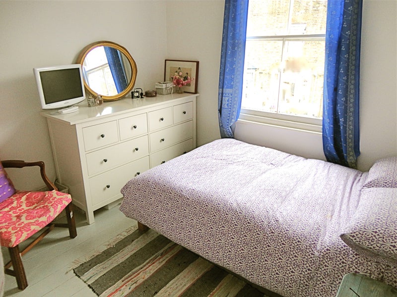 'Beautiful Double Bedroom In Lovely House' Room to Rent from SpareRoom