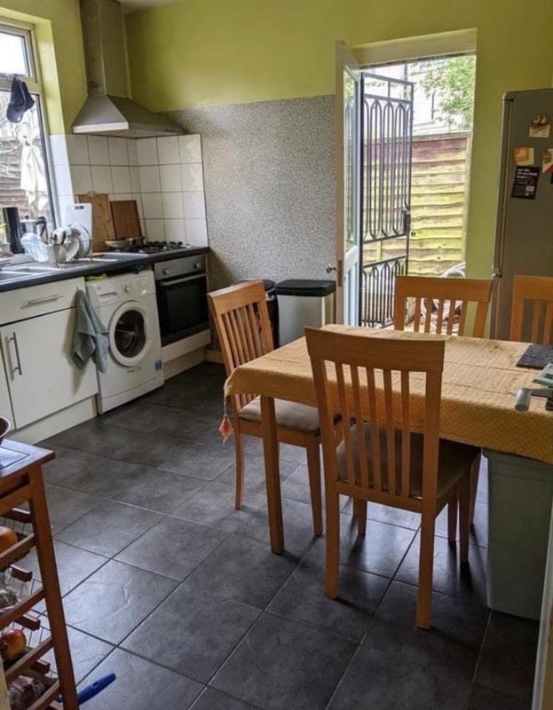 'Beautiful double room in a cozy flat ' Room to Rent from SpareRoom