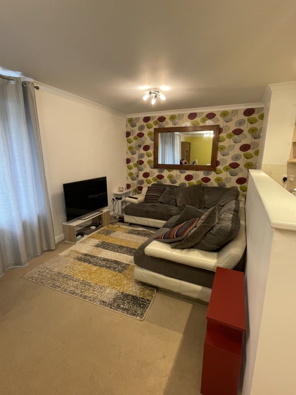 'Two double room flat, fully furnished ' Room to Rent from SpareRoom