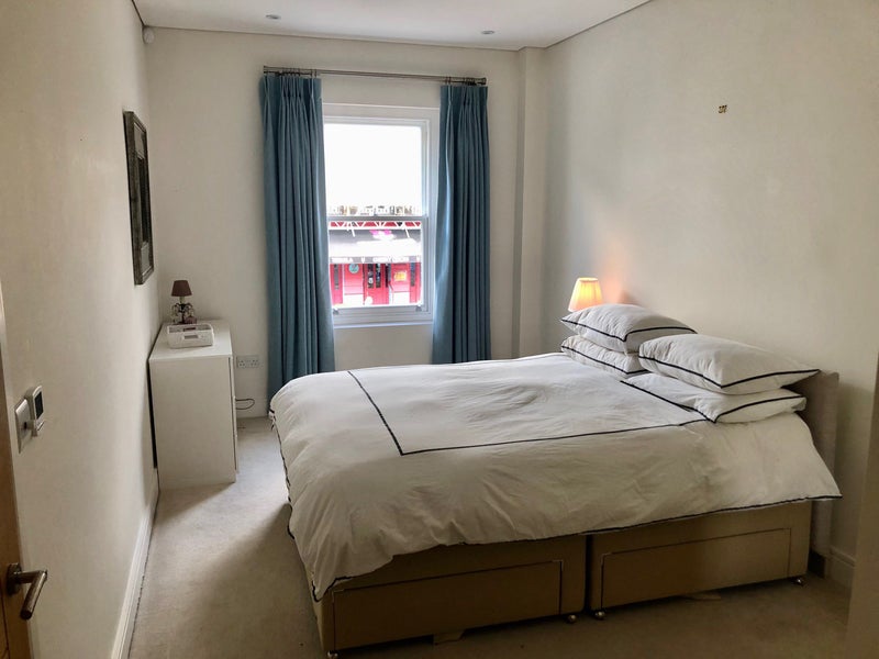 'Stunning Double En Suite Room - Available Now!' Room to Rent from ...