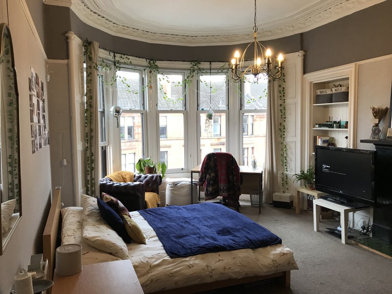 'Room for Rent Amazing Location - Move in ASAP' Room to Rent from SpareRoom