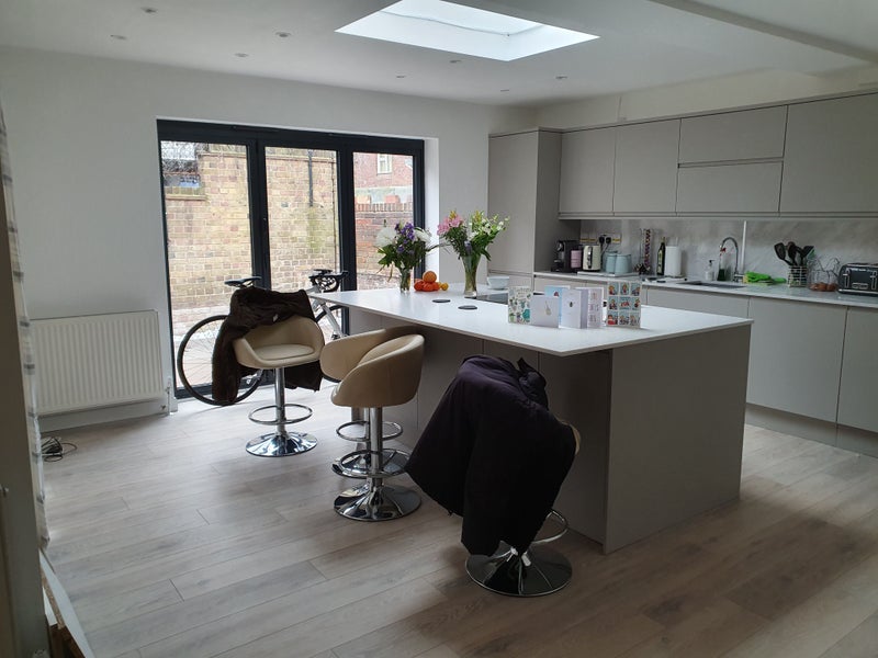 'Lovely double room in 4 person house with garden' Room to Rent from ...