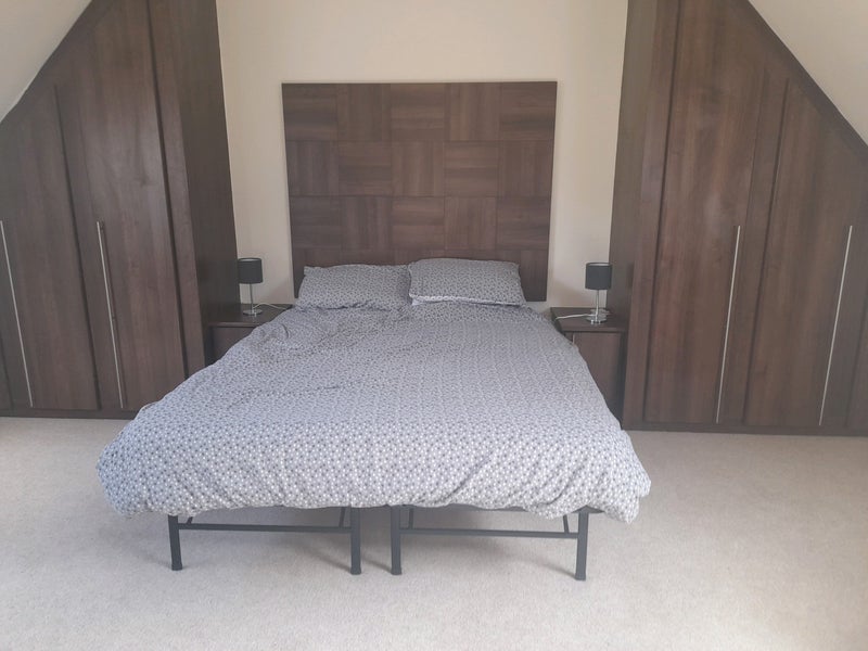 'Double room with en-suite ' Room to Rent from SpareRoom