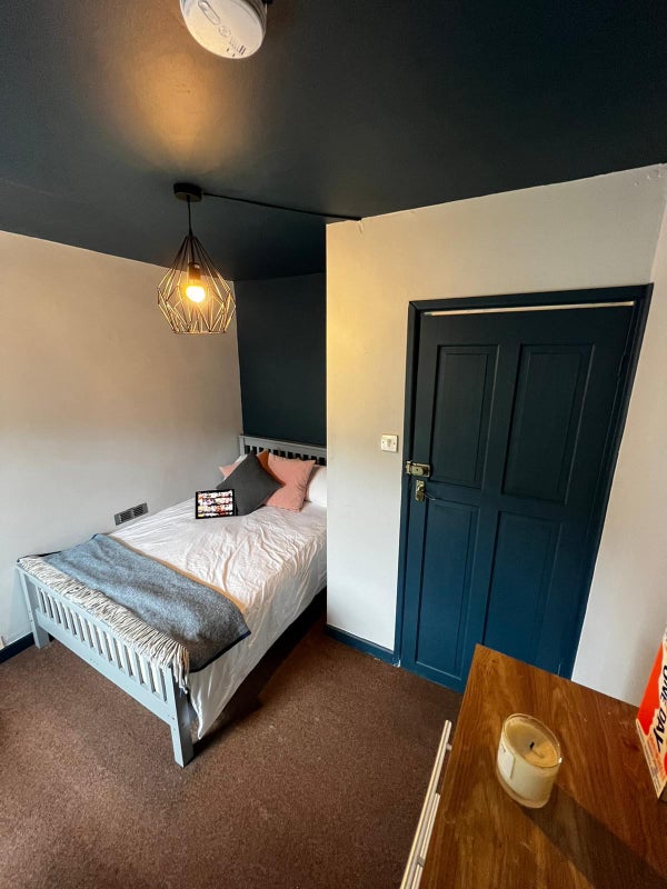 'Recently Refurbished Rooms Available! ' Room to Rent from SpareRoom