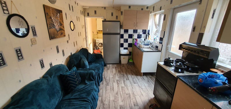Dss Room In Sparkhill***Newton Rd***' Room to Rent from SpareRoom