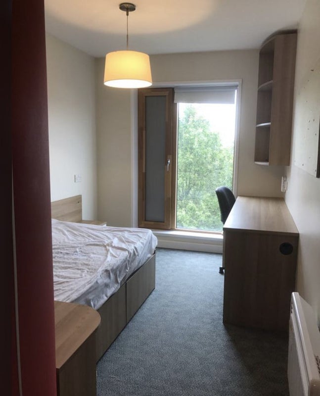 'Kendrick Hall Ensuite Student Accom' Room to Rent from SpareRoom