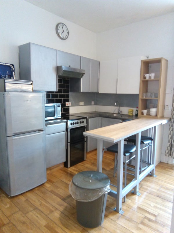 'Studio (25sqm) to rent at Gilmerton Crossroads' Room to Rent from ...