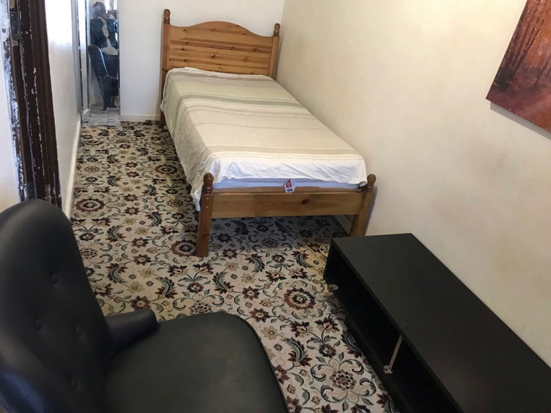 'Large Single Room ' Room to Rent from SpareRoom