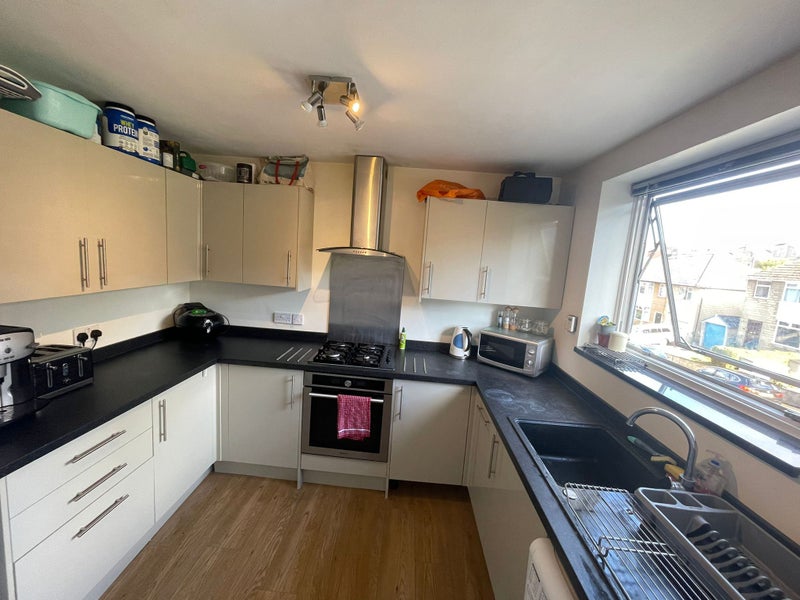 'Single room in spacious house BA2' Room to Rent from SpareRoom