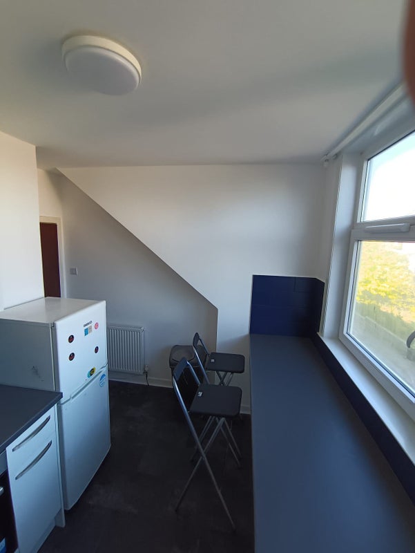 'One Bedroom Avail within University of Aberdeen' Room to Rent from ...