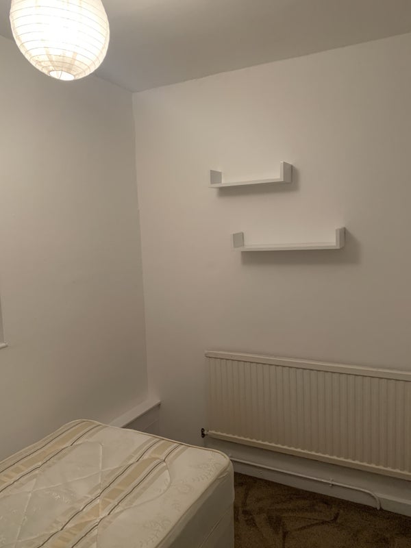 'Single Room available in Hackney' Room to Rent from SpareRoom