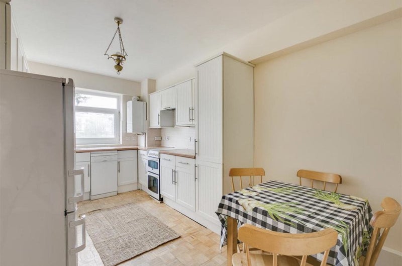 'Spacious double room with a separate study' Room to Rent from SpareRoom