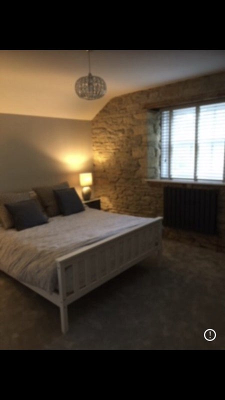 'Beautiful characterful room in a very quiet locati' Room to Rent from ...