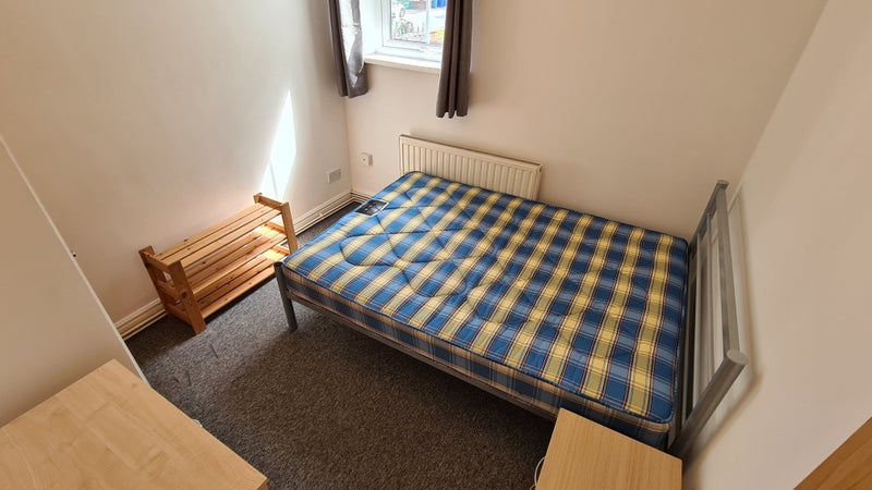 'Two Bedroom Student Flat' Room to Rent from SpareRoom