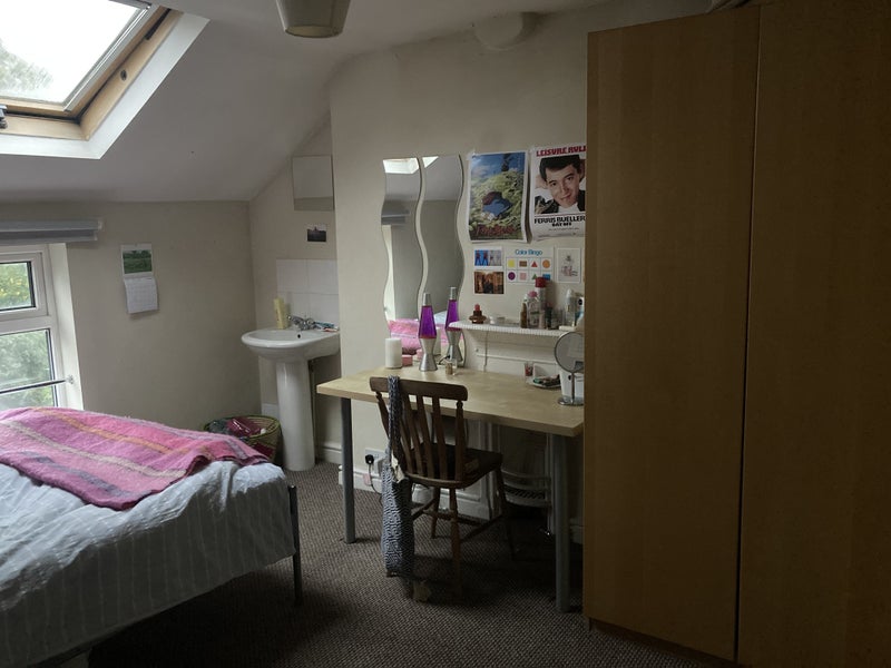 'Room Available in Lovely Fallowfield House' Room to Rent from SpareRoom