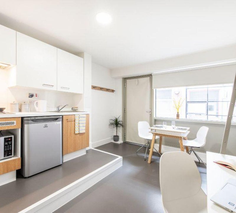 'Beautiful Studio for Student *student only*' Room to Rent from SpareRoom