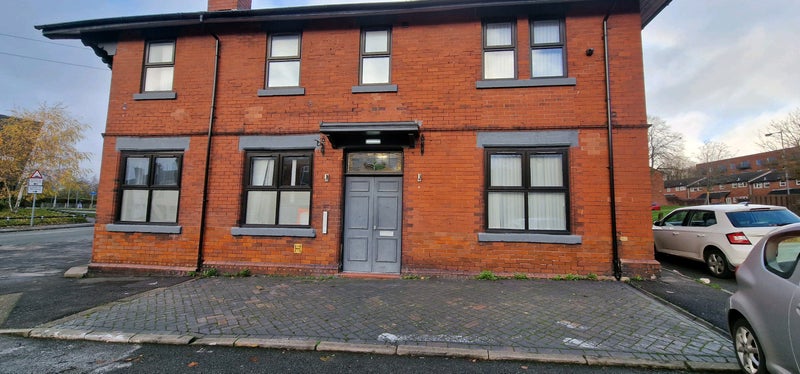 'The dunkirk house ST5 2SN 1 double room available' Room to Rent from ...