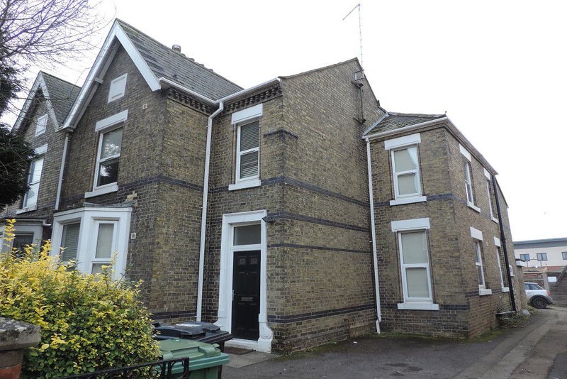 '🚑En suite room at 13 Aldermans Dr, PE3 6AR 🚑' Room to Rent from SpareRoom