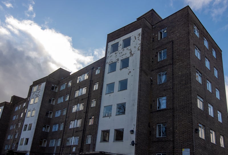 '35 Rodgers House - SW4 8HF' Room to Rent from SpareRoom