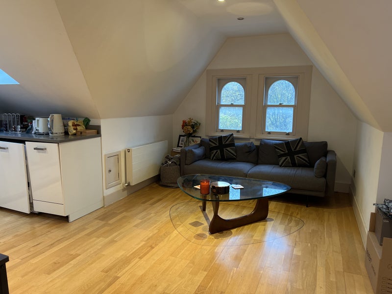 'Modern one bedroom flat' Room to Rent from SpareRoom