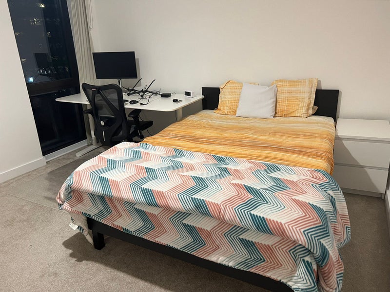 '1 RHK near KX (Short Let Jan 24 - Mar 24 )' Room to Rent from SpareRoom