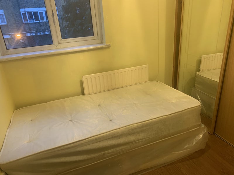 'One single room' Room to Rent from SpareRoom
