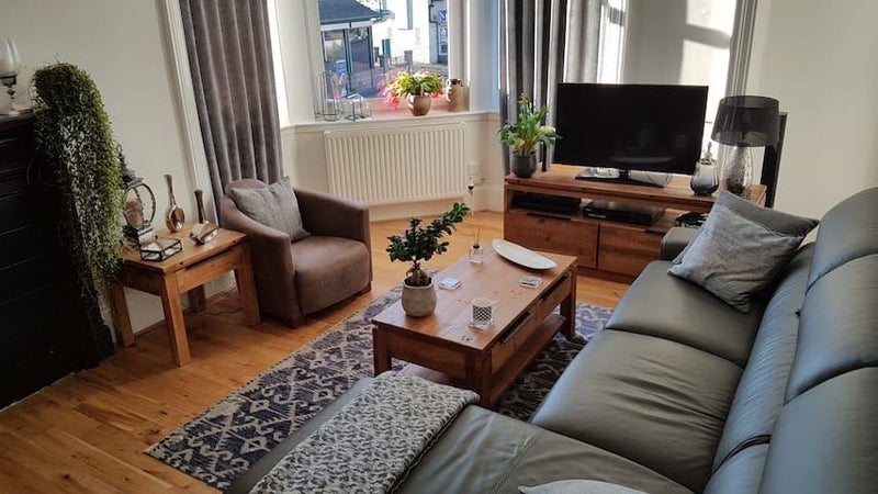 'Beautiful and cosy flat in Edinburgh Center (EH8)' Room to Rent from ...