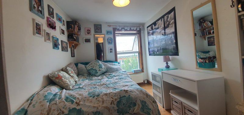 'Good sized single occupancy room in Brixton flat' Room to Rent from ...