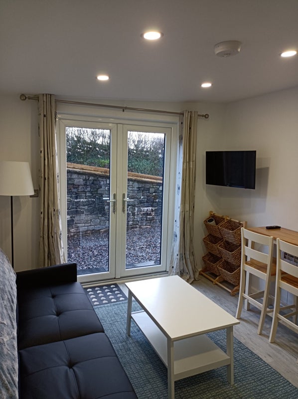 'Private self-contained lodge in idyllic location' Room to Rent from ...